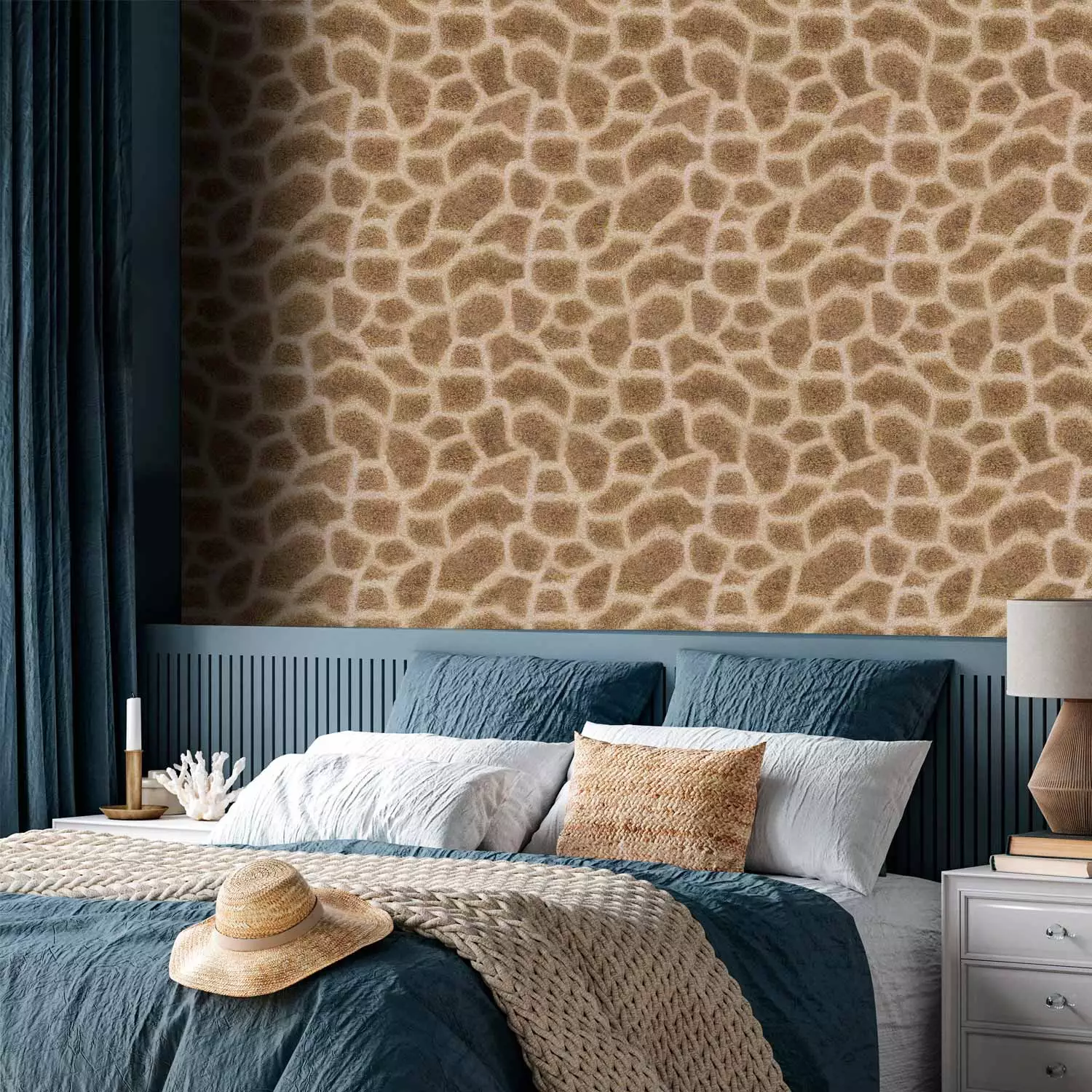 giraffe print wall