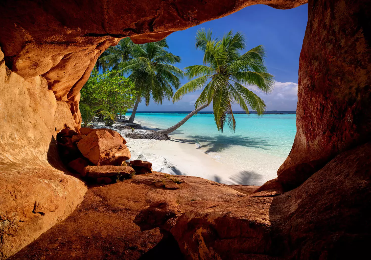 cave tropical
